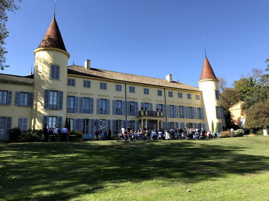 Bourgogne et Beaujolais : la maison Boisset en lumière au Château de ...